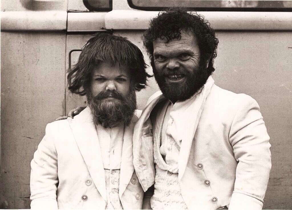 Katie Purvis Autographs - Biography